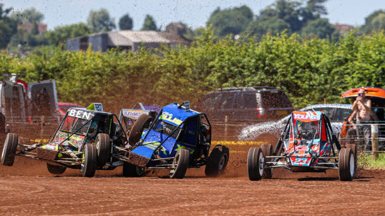 A Weekend at Autograss Racing - An Outsider's View | The Bumper Crew